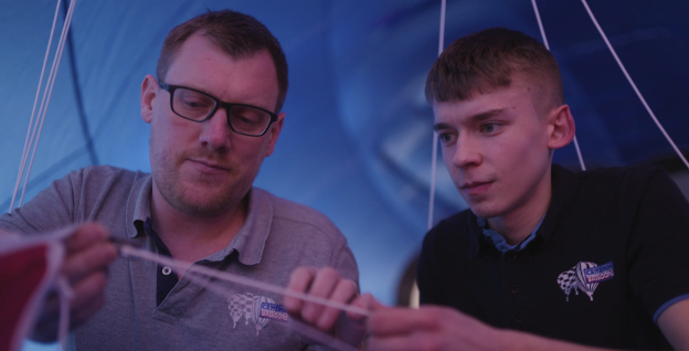 Learn to Fly Hot Air Balloons in the UK | Cameron Balloons