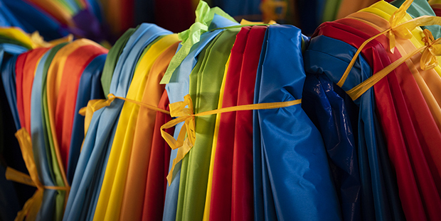 World’s largest manufacturer of hot air balloons | Cameron Balloons