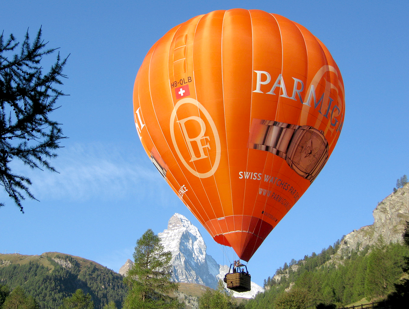 Z-Type | Cameron Balloons